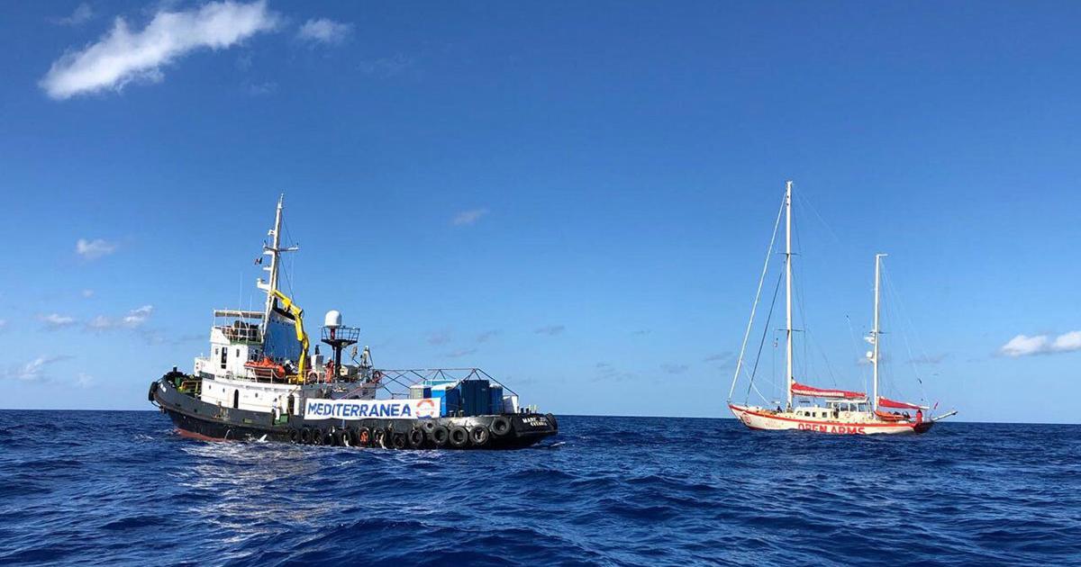 Duke Professor's Boat Seized After rescuing 49 Migrants on the ...